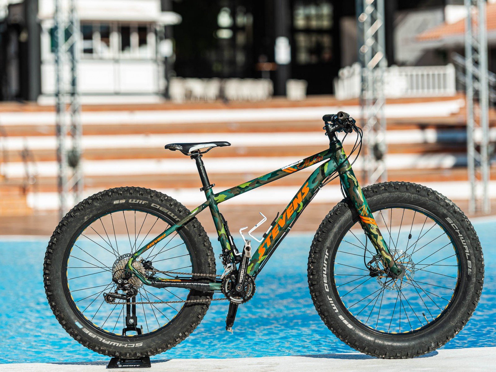 VOLCANO BIKE RENTAL - Road bikes Mountainbikes Fatbikes EBikes Citybikes